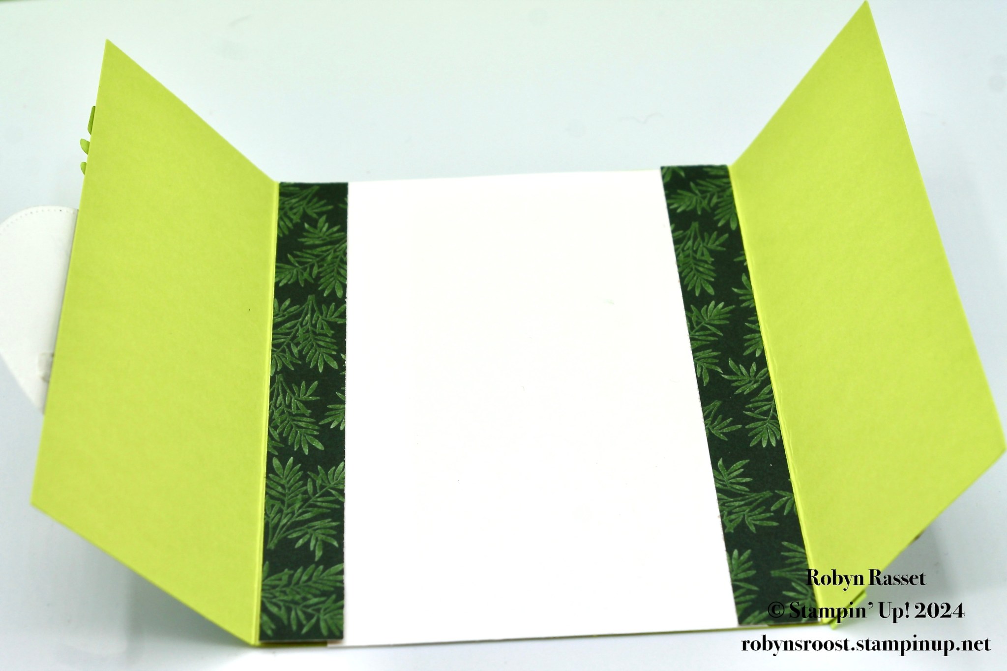 Jungle Pals Bi-Fold – Stamping@Robyn's Roost